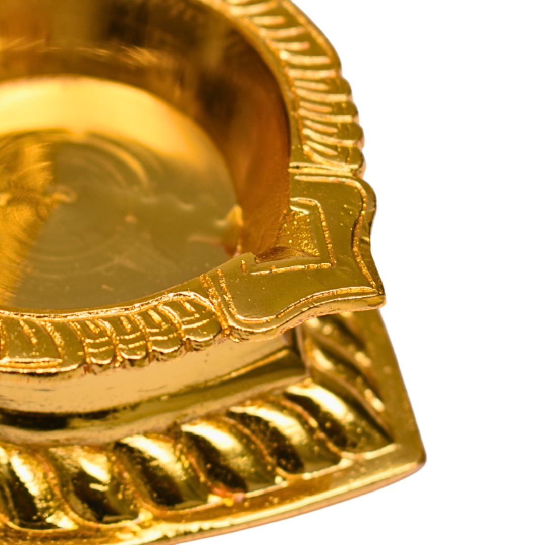Brass Karumbu Kamatchi Oil Lamp Gold Plated Specially From Nachiyarkov